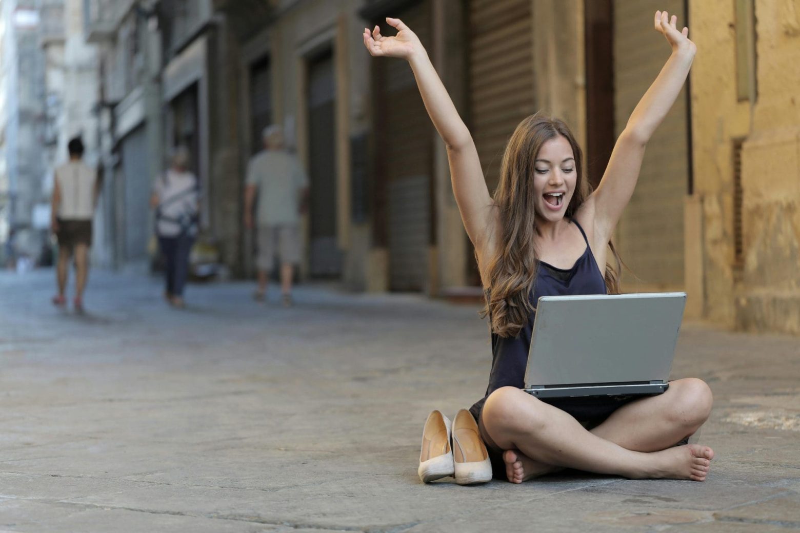Tax Considerations for Cross-Border Freelancers: US & Canada